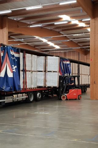 Carrier Selection - SmartWay Logistics